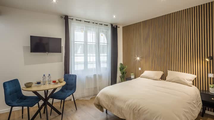 Le Distingué, Studio Raffiné à Deux Pas De La Gare - Châlons-en-Champagne