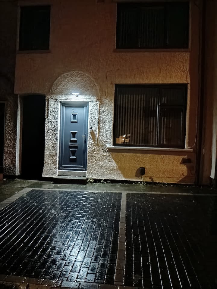 Dale Combe - Rochdale