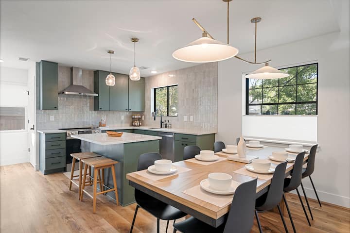 Walk To Pearl St | 5br Zen Retreat + Sauna - Boulder, CO