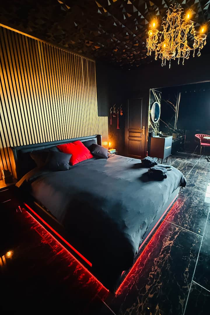 Suite Black Sensuelle - Bolbec