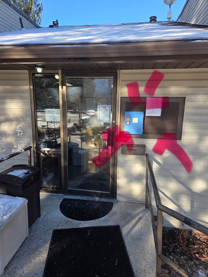 Humble Studio Condo Near Lava Hot Springs Room 304 - Lava Hot Springs, ID
