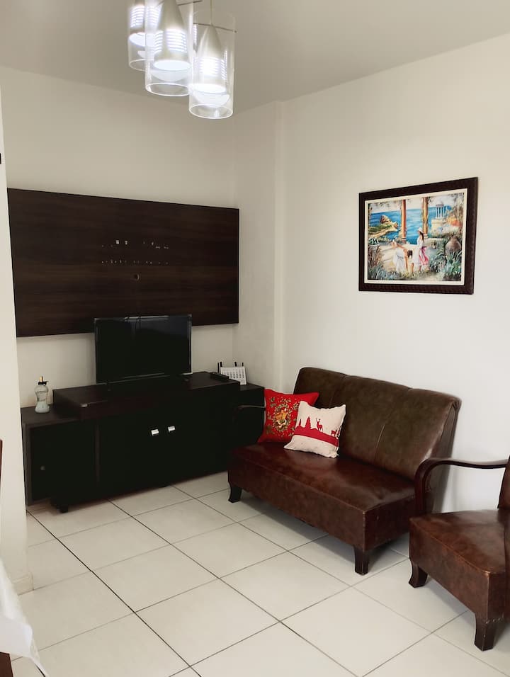 Apto Dois Dormitórios, A 900m Da Praia Do Perequê - Pôrto Belo