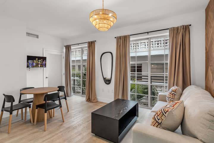 Stylish 1br - The Strand Ocean Dr + Rooftop Pool! - Miami Beach