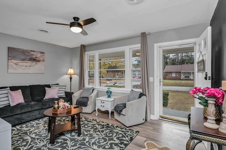 Bright & Renovated 3br Close To Downtown - Columbia, SC