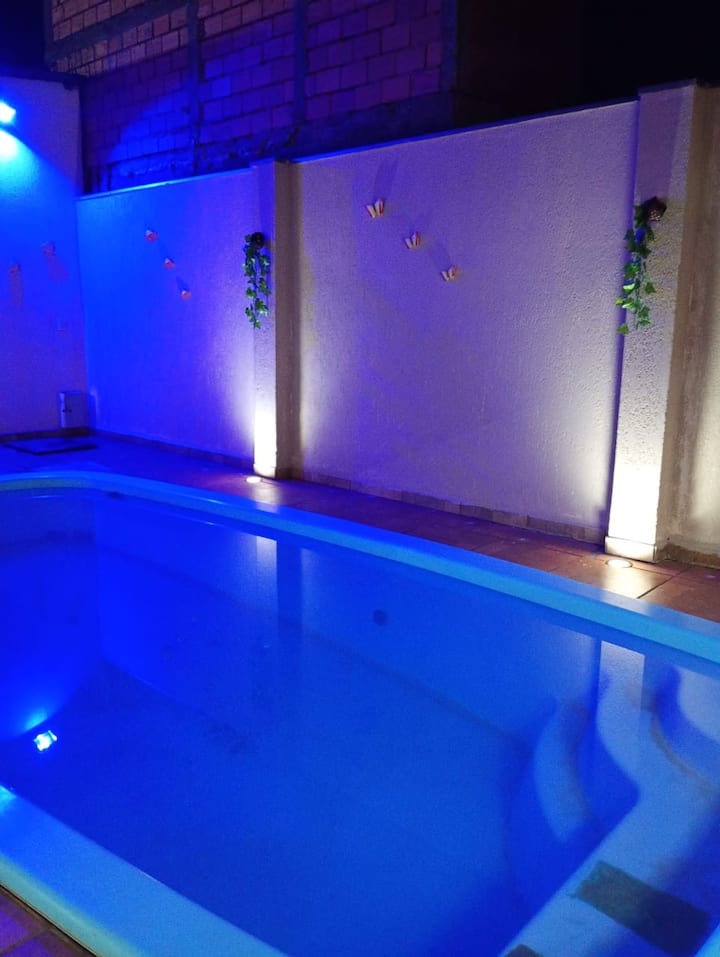 Barretos Casa Perto  Do  Parque Peão. - Barretos