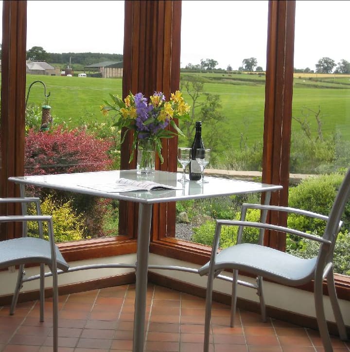Begrum Cottage Dog Friendly Self Catering Cottage. - Kelso