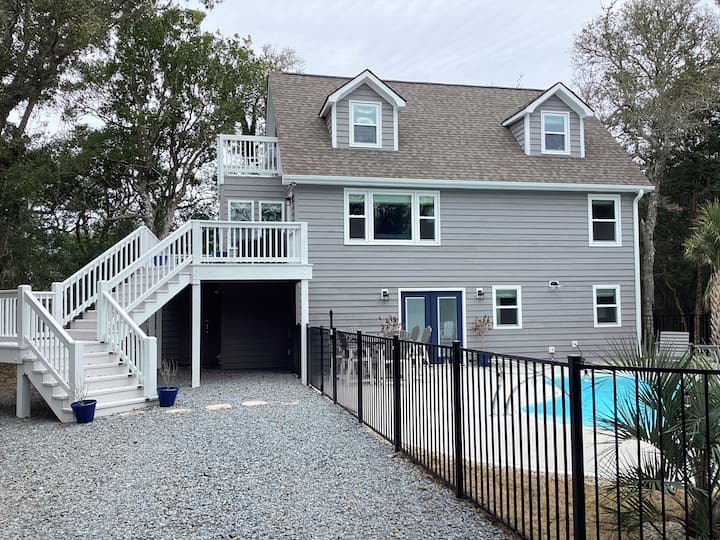 Pirates Booty - Emerald Isle, NC