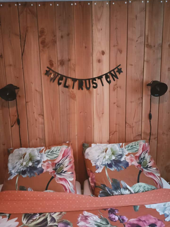 Boshuisje 48 - Cabins for Rent in Ermelo, Gelderland, Netherlands - Airbnb