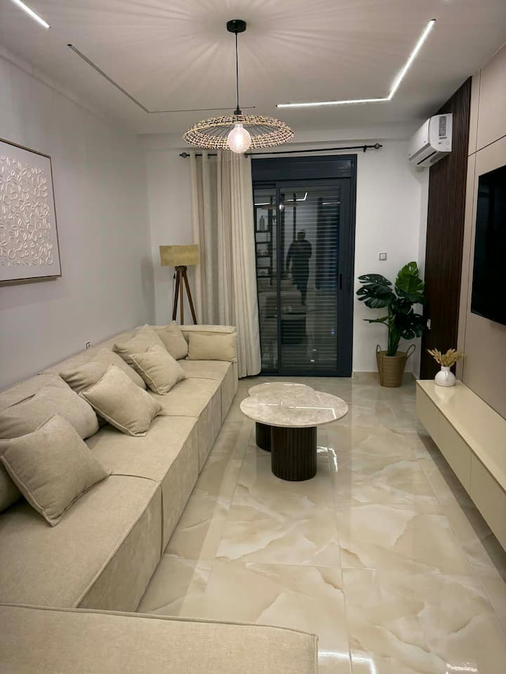 Un Appartement Neuf Pour Les Familles - Oran