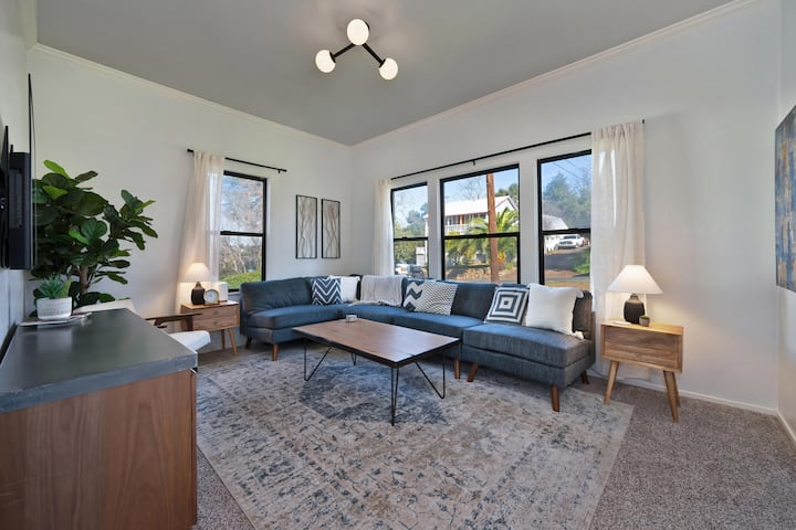 Cottage In Historic Folsom - Folsom, CA