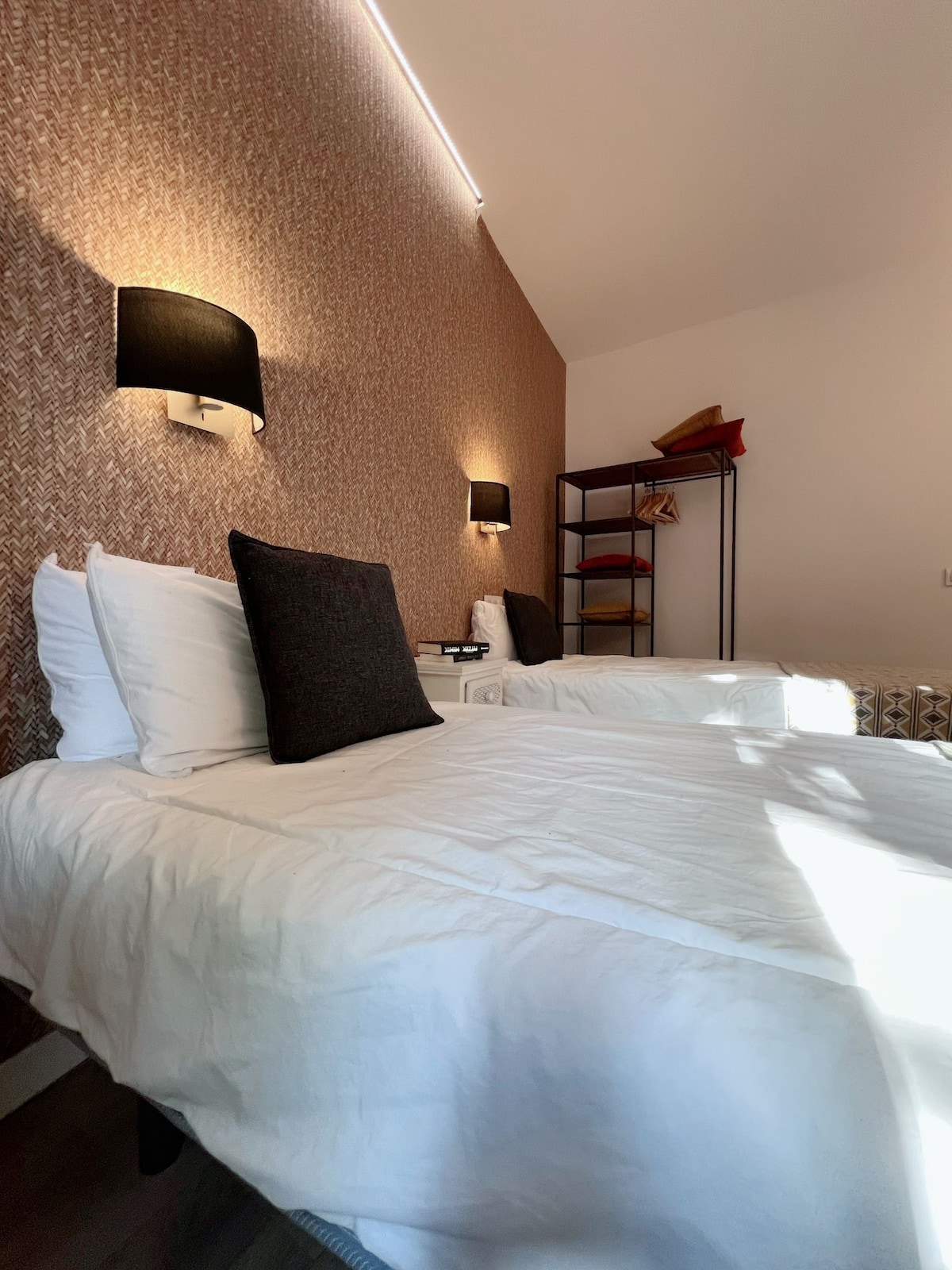 Room Toledo A - Flats for Rent in Madrid, Community of Madrid, Spain ...