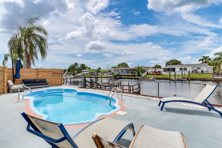 3 Bedroom, Heated Pool, On Water With Suana - 哈樂迪