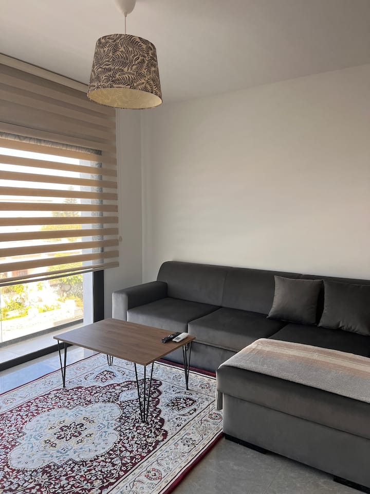 Cozy Central Retreat - Айя-Марина