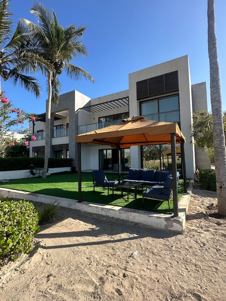 Luxury 2br Marina Apartment At Havana Rotana - Salalah