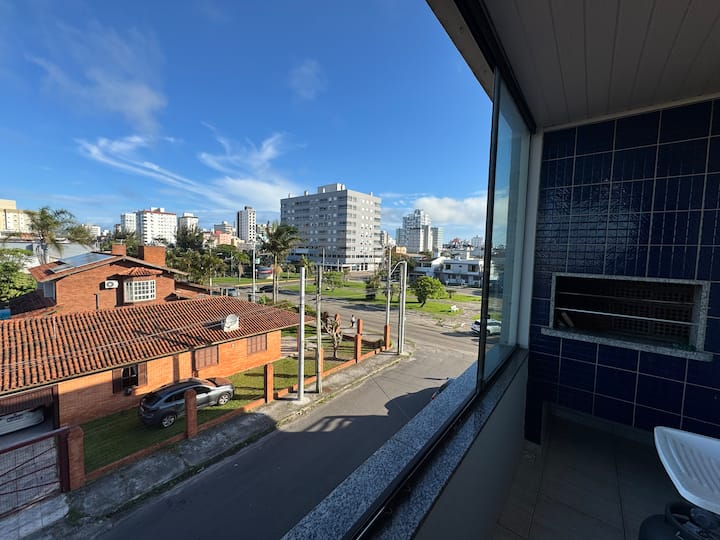 Apartamento Em ÓTima Localização Em Capão Da Canoa - Capão da Canoa