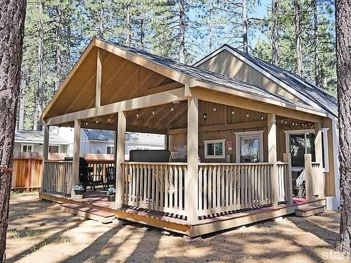 Heavenly Basecamp, Walk To Slopes & Marina - South Lake Tahoe, CA