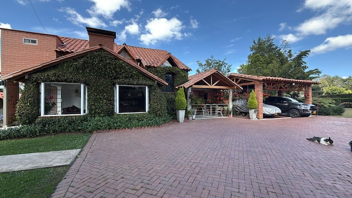 Casa Finca En Rionegro - Llano Grande - Rionegro