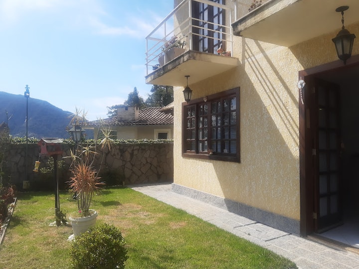 Casa 3 Quartos A 800m Da Feirinha Do Alto - Teresópolis