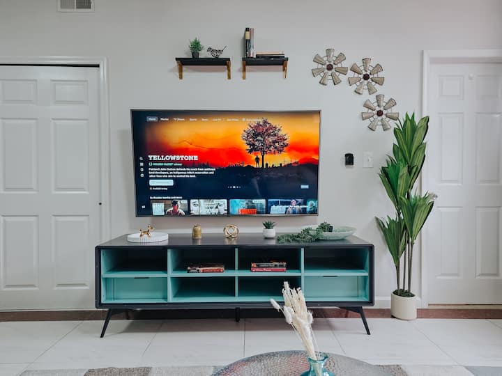 Vantage | King Bed | Elevator | 65"tv | Ensuite - Fairmount- Philadelphia