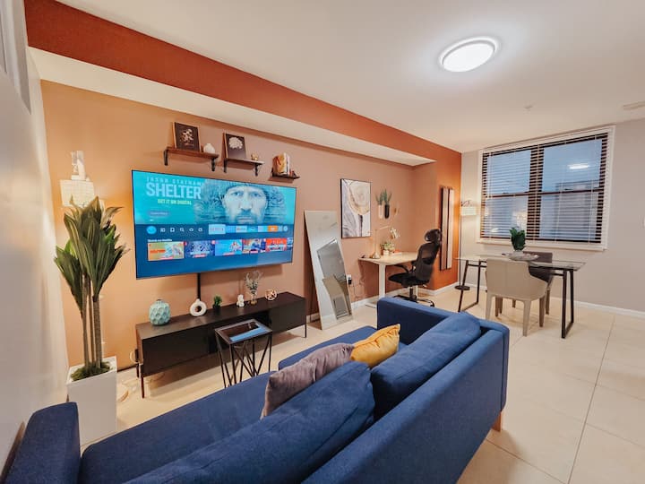 Luxor | King Bed | Elevator | Adjustable Desk - Philadelphie, PA