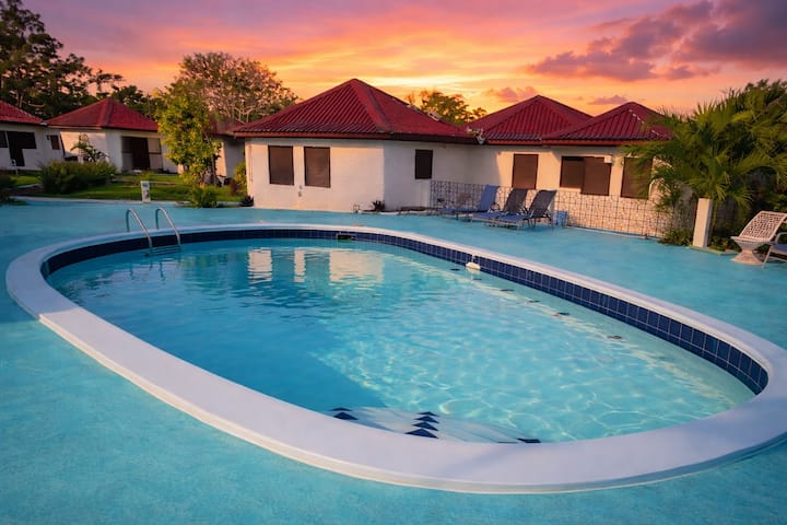 The Sunset Double Bungalow - With Pool - Negril
