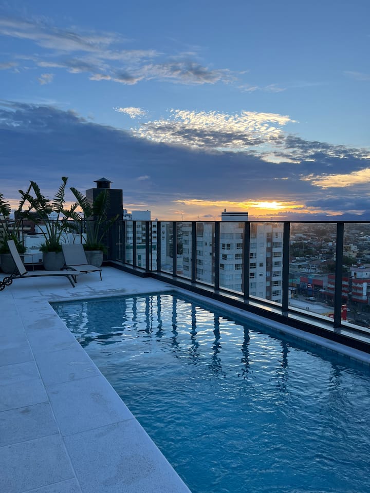 Apto 2 Dorm Com Vaga. Prédio Novo Com Rooftop. - Capão da Canoa