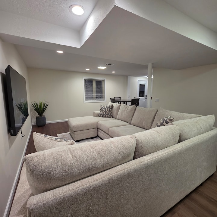 Refined 1br Garden Apt—luxury Finishes | Staywise - Omaha, NE