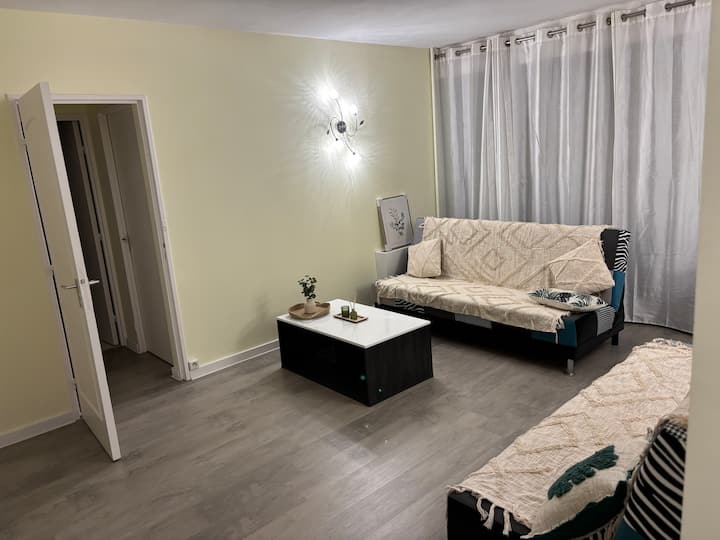 Appartement T2 Proche Disney Parking Privé - Sucy-en-Brie