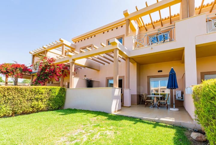 Sunny 4br Villa Near Beach – Casa Colina 2 - Albufeira