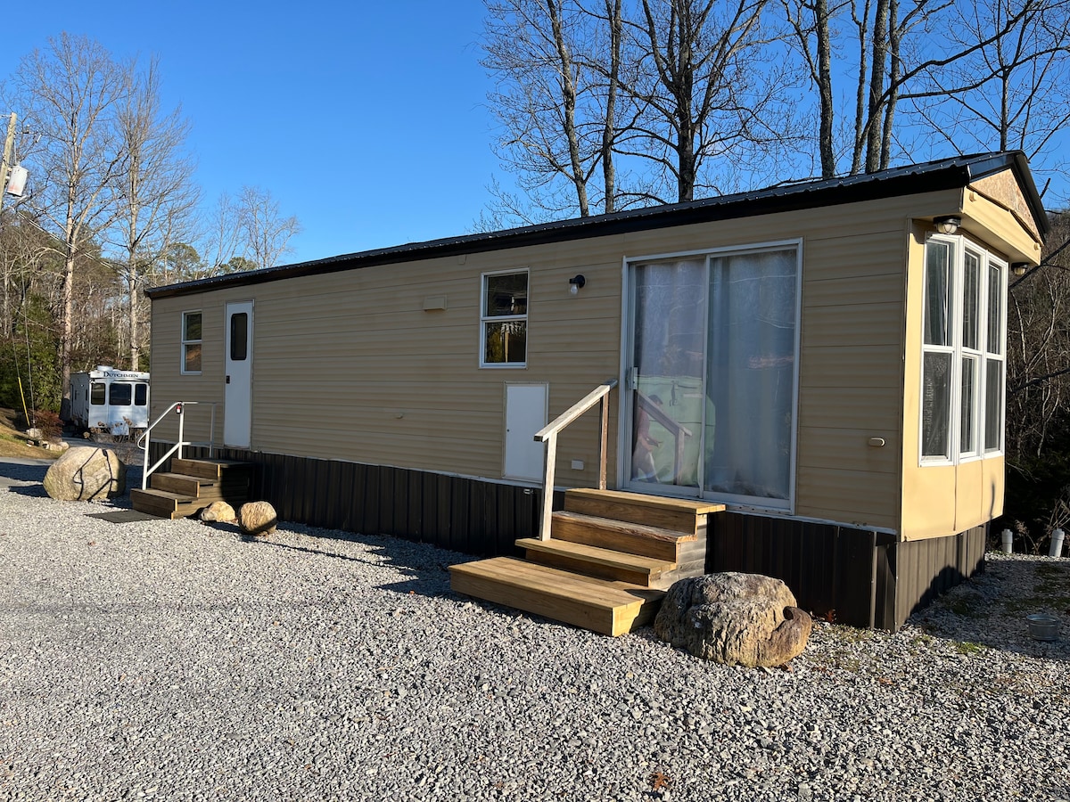 Retraite de pêcheur - Camping-cars/caravanes à louer à Cosby, Tennessee ...