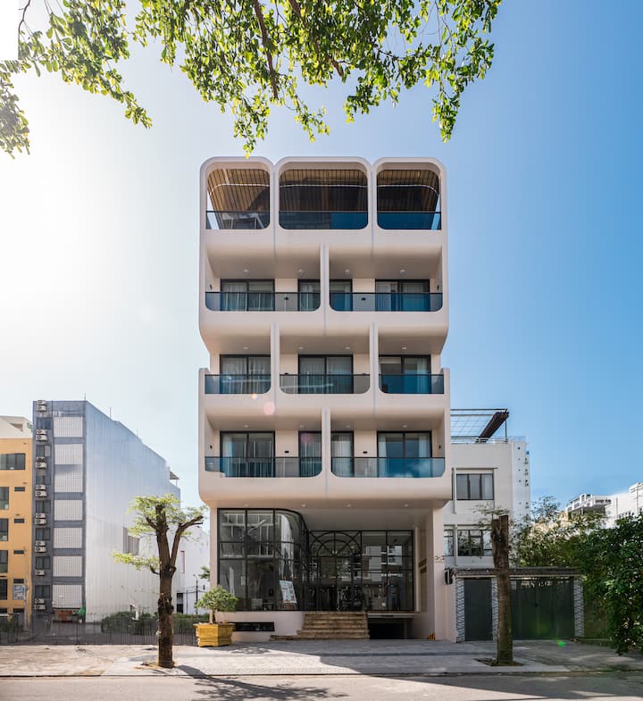 - Grandlux/1br With Window & 5 Mins To Han River - Da Nang