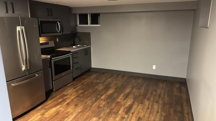 Cozy Apartment In Farmhouse. - Port Perry