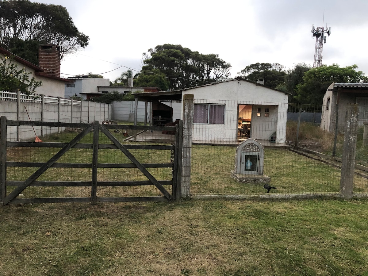 Casa céntrica a dos cuadras del mar - Casas en renta en Aguas Dulces ...