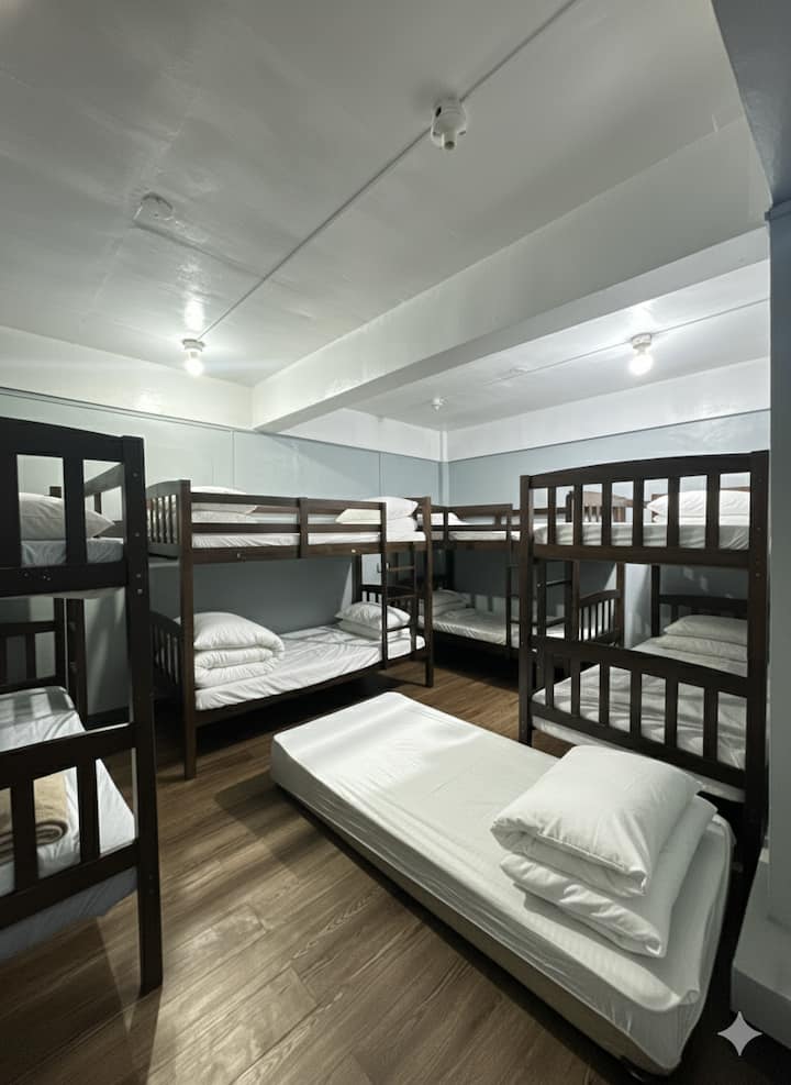 Private Room 8 Pax | Town Proper - Coron