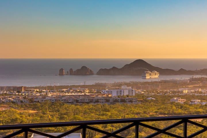 Peaceful Ocean View 2br | Pool & Tennis - Cabo San Lucas