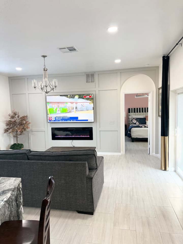 Brand New Luxury Modern 5br/4.5ba+game Room Home - Altamonte Springs, FL