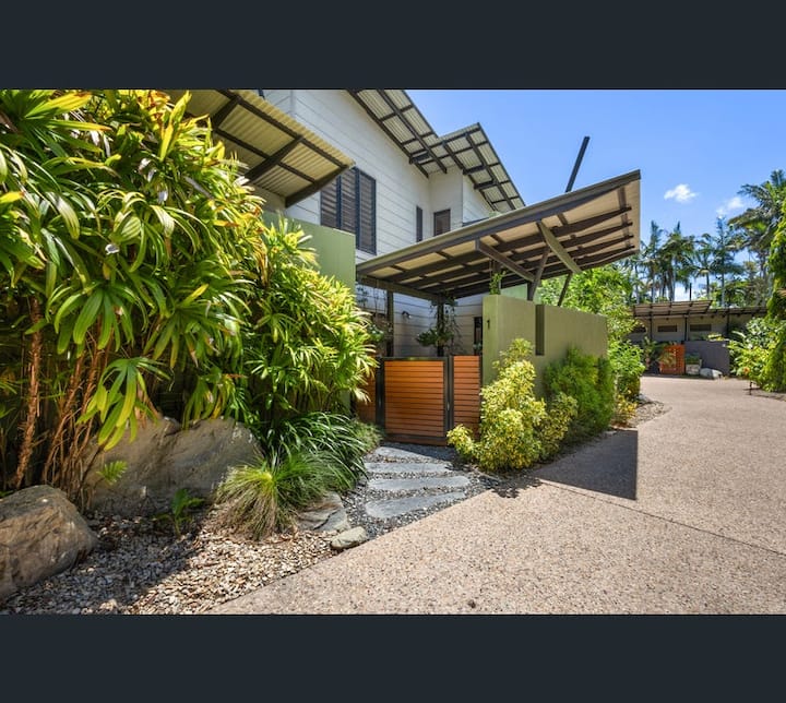 Great Escape Villa - Private Inground Heated Pool - 포트더글라스