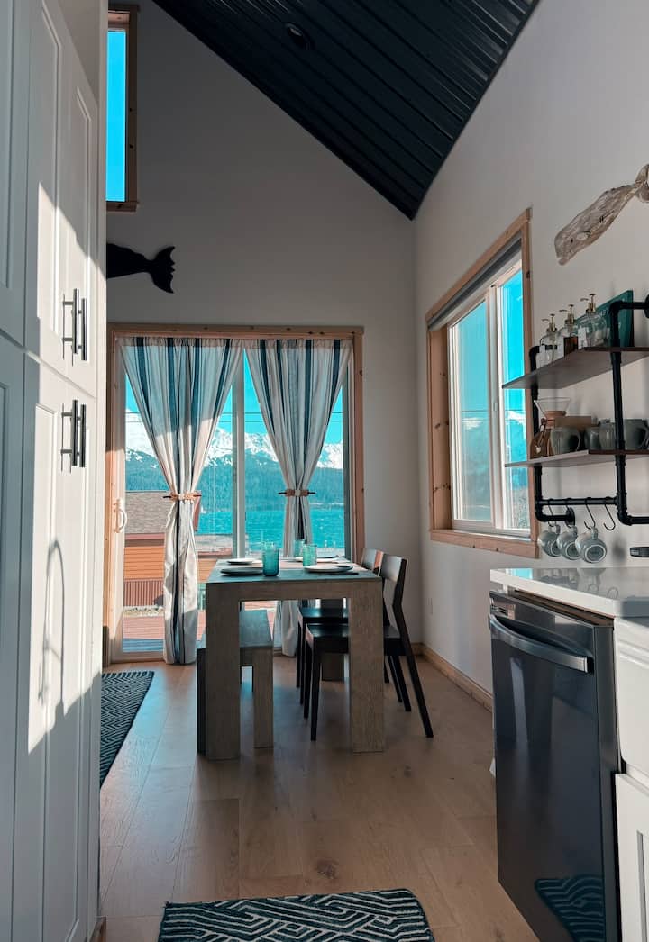 Fjord Haven | Seward Retreat Steps From The Bay - Seward, AK