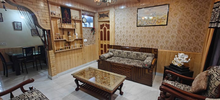 "3bhk Jungle-facing Retreat With Balcony | Manali" - Manali