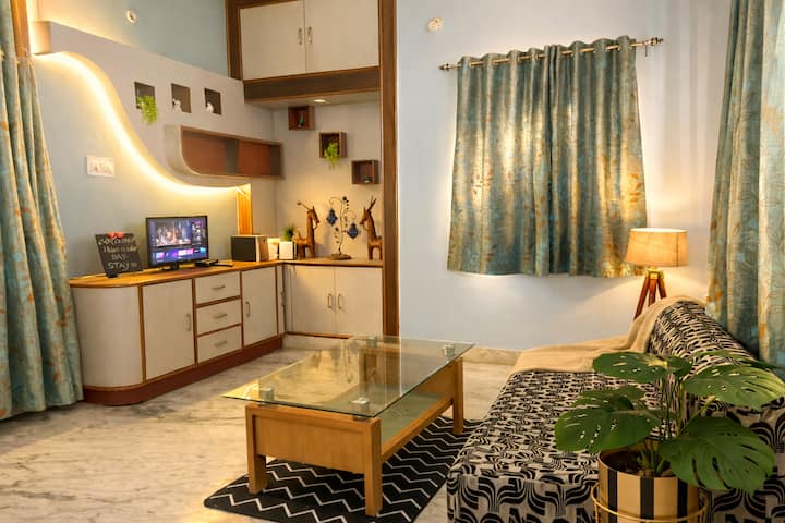 The Abode | Luxury 1bhk Suite |Wi-fi | Powerbackup - China