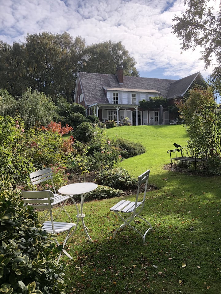 Spécial We Gp Formula 1 Belgium
Séjour Luxe - Liège, Belçika