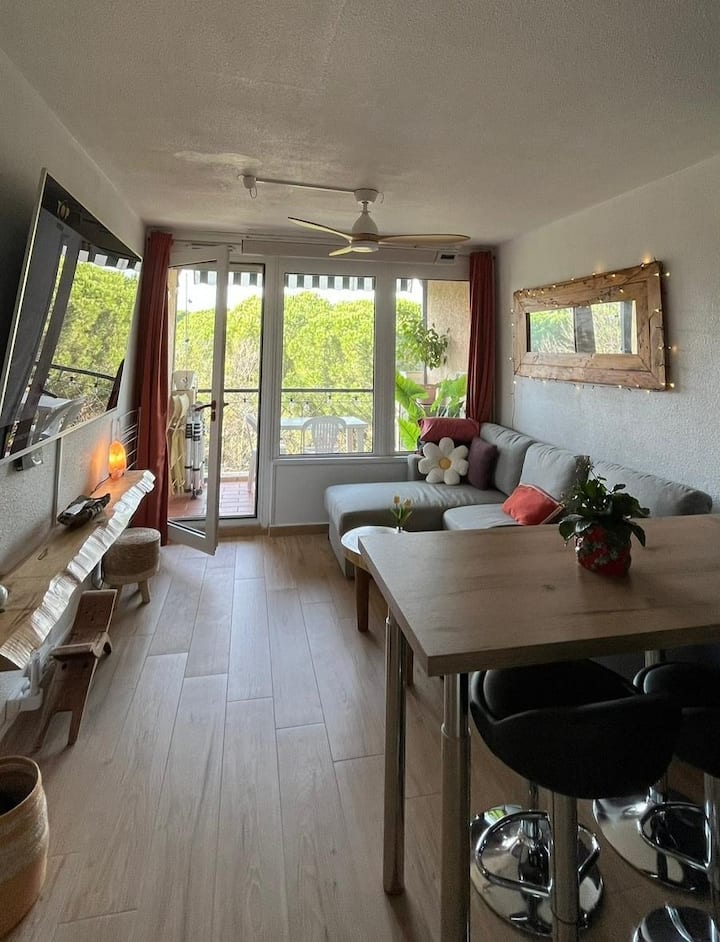 Appartement Cosy à 50m De La Mer Avec Parking. - La Londe-les-Maures