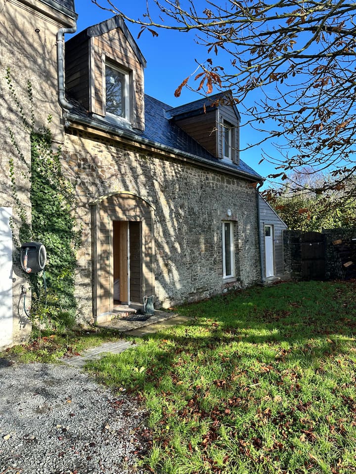 Gîtes De La Lucerie - Small Gîte - Doville