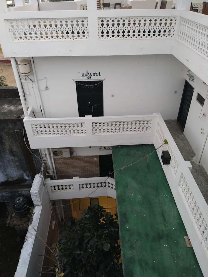 Mavi 'S'  Diamond - Pushkar