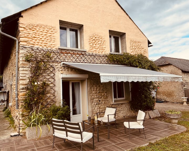 Studio Cosy Et Moderne Proche Aéroport - Hautes-Pyrénées