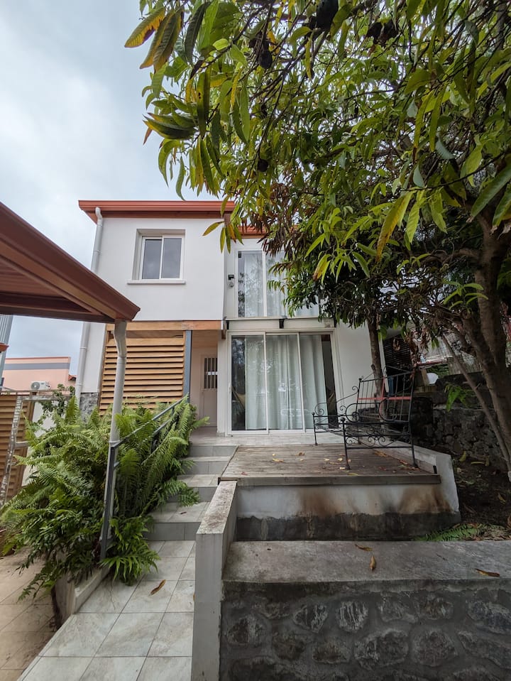 Ti Kaz Les Oliviers - Reunión