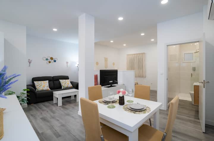 Estudio Holidays & Home El Palo 8a, 400 M Playa - Provincia de Málaga, España