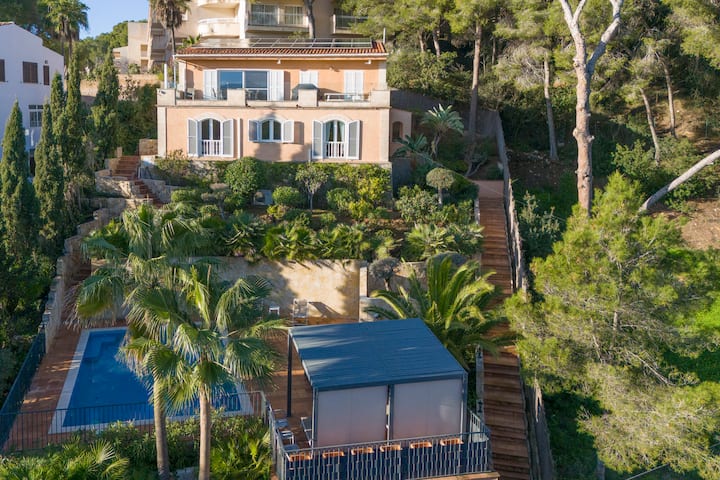 Villa In Paguera - Santa Ponsa