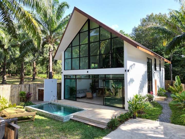 *New* Tropical Villa ~ Koh Lanta - Thailand