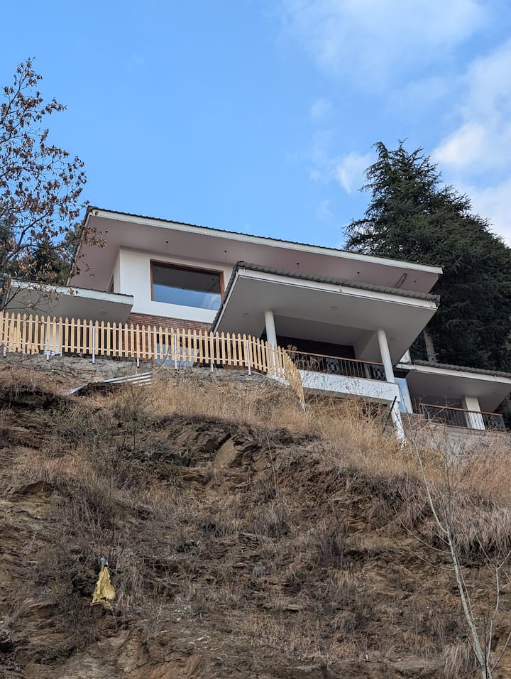 Private, Furnished Cottage, Ideal For Long Stay - Theog